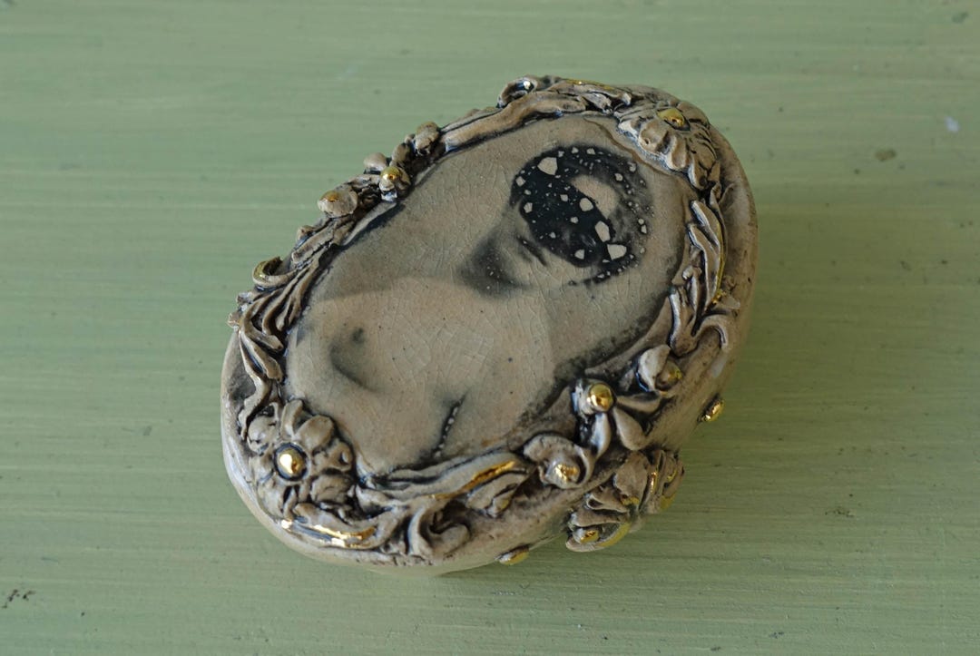 Small Ceramic Box With an Antique Photo of a Lady.ceramic ART Sculpture ...