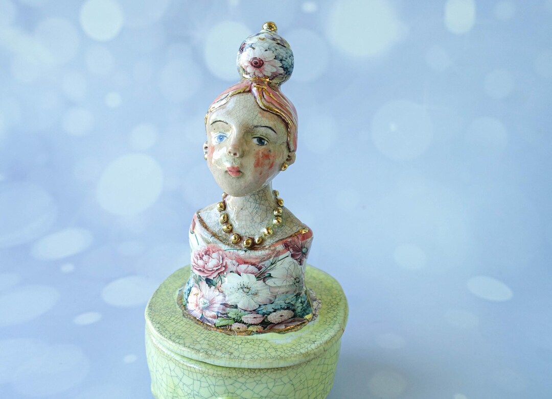 Lady Ceramic Pottery Figurines.ceramic Box in Handmade. Ceramic ART ...