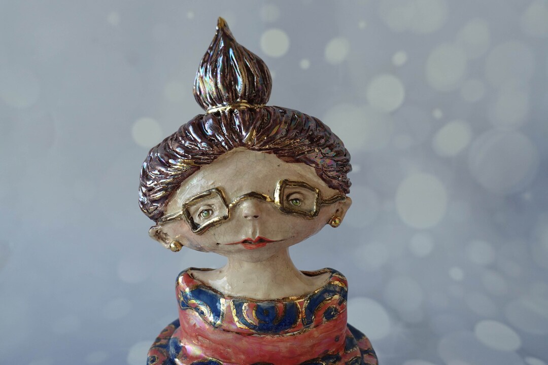 Lady Pottery Figurines.sculpture.ceramic Box in Handmade. Ceramic ART ...