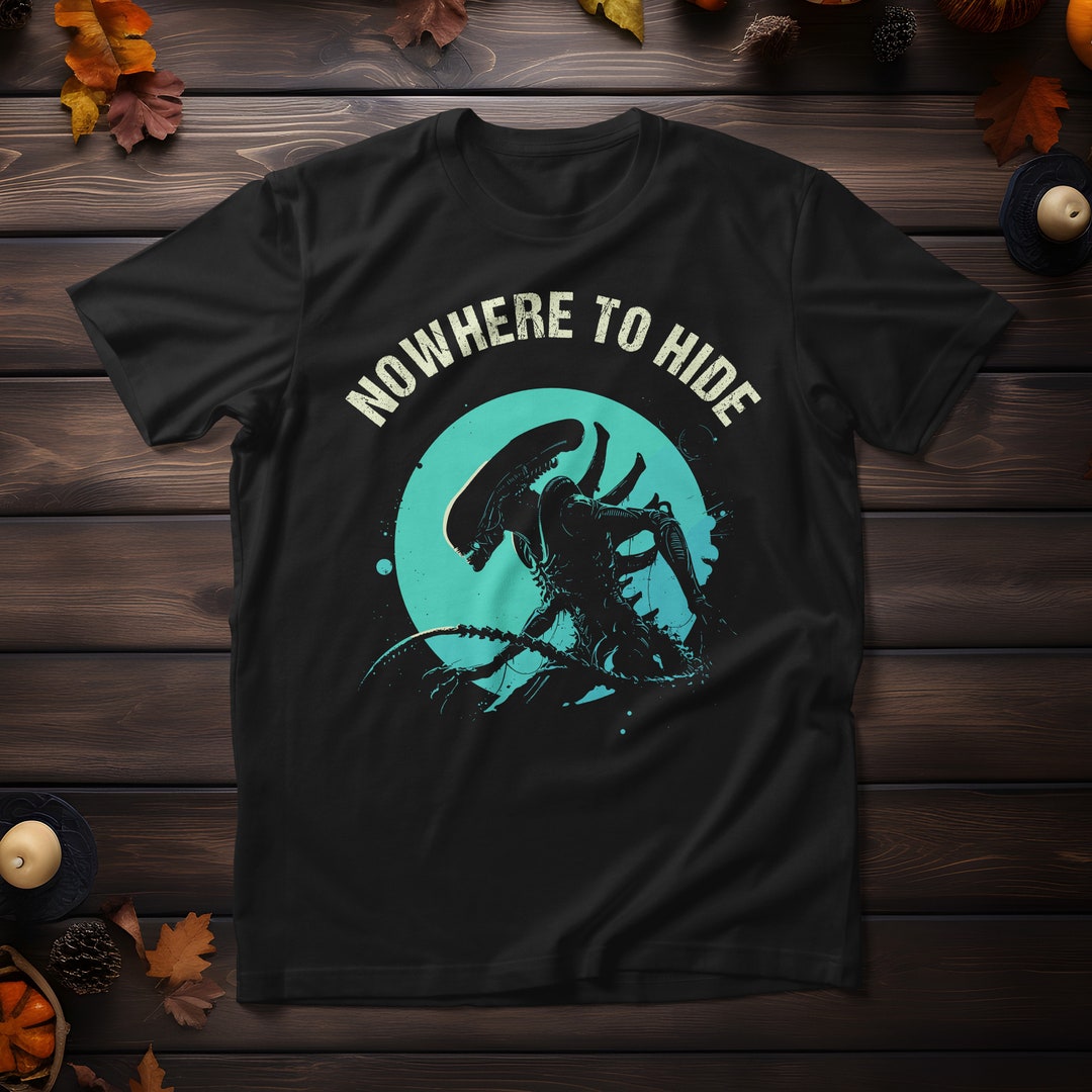 Alien Hunter Shadow Nowhere to Hide T-shirt, Vintage Cosmic Creature ...