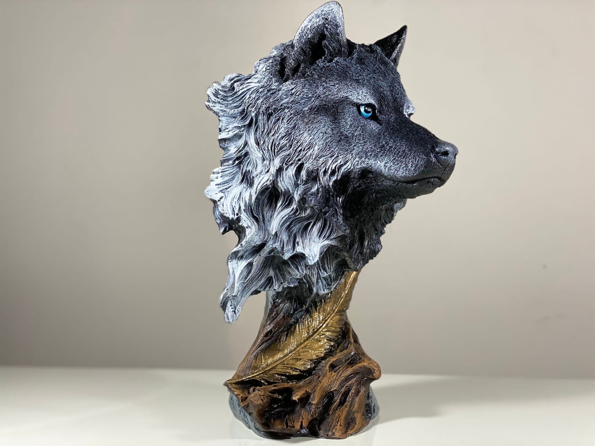 Wolf Statue, Wolf Statue, Wolf Bust Sculpture, Handmade Wolf Statue ...
