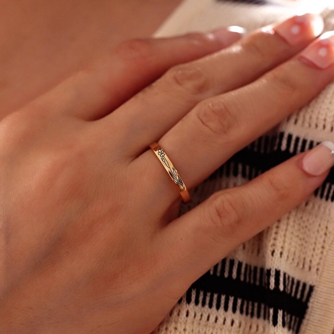 Custom Engraved Flower Ring, Customized Birth Flower Ring, Handmade ...