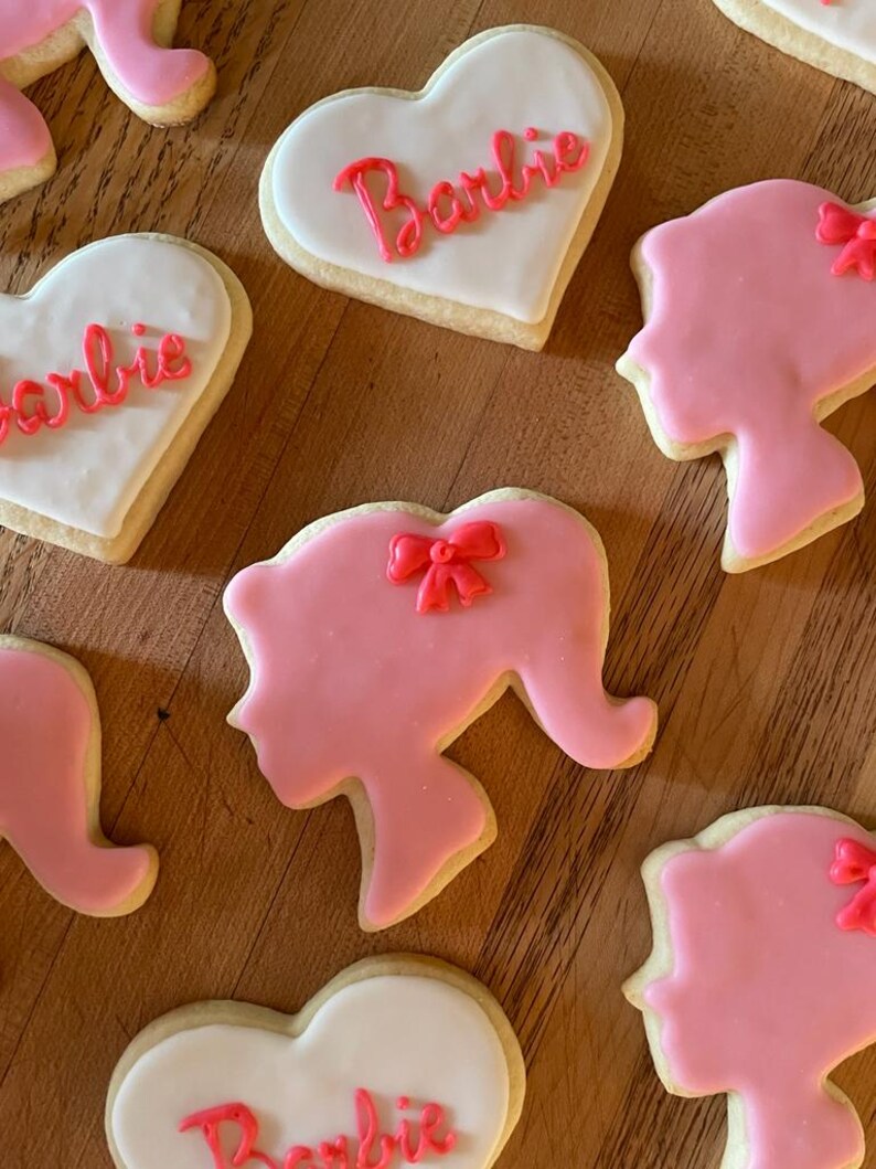 Barbie Cookies Birthday Barbie Theme Cookies Party Favors Barbie for ...