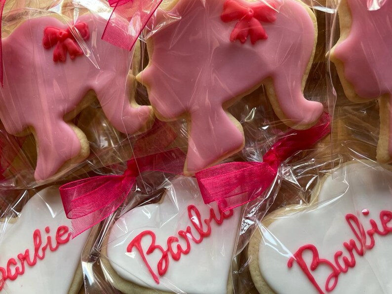 Barbie Cookies Birthday Barbie Theme Cookies Party Favors Barbie for ...