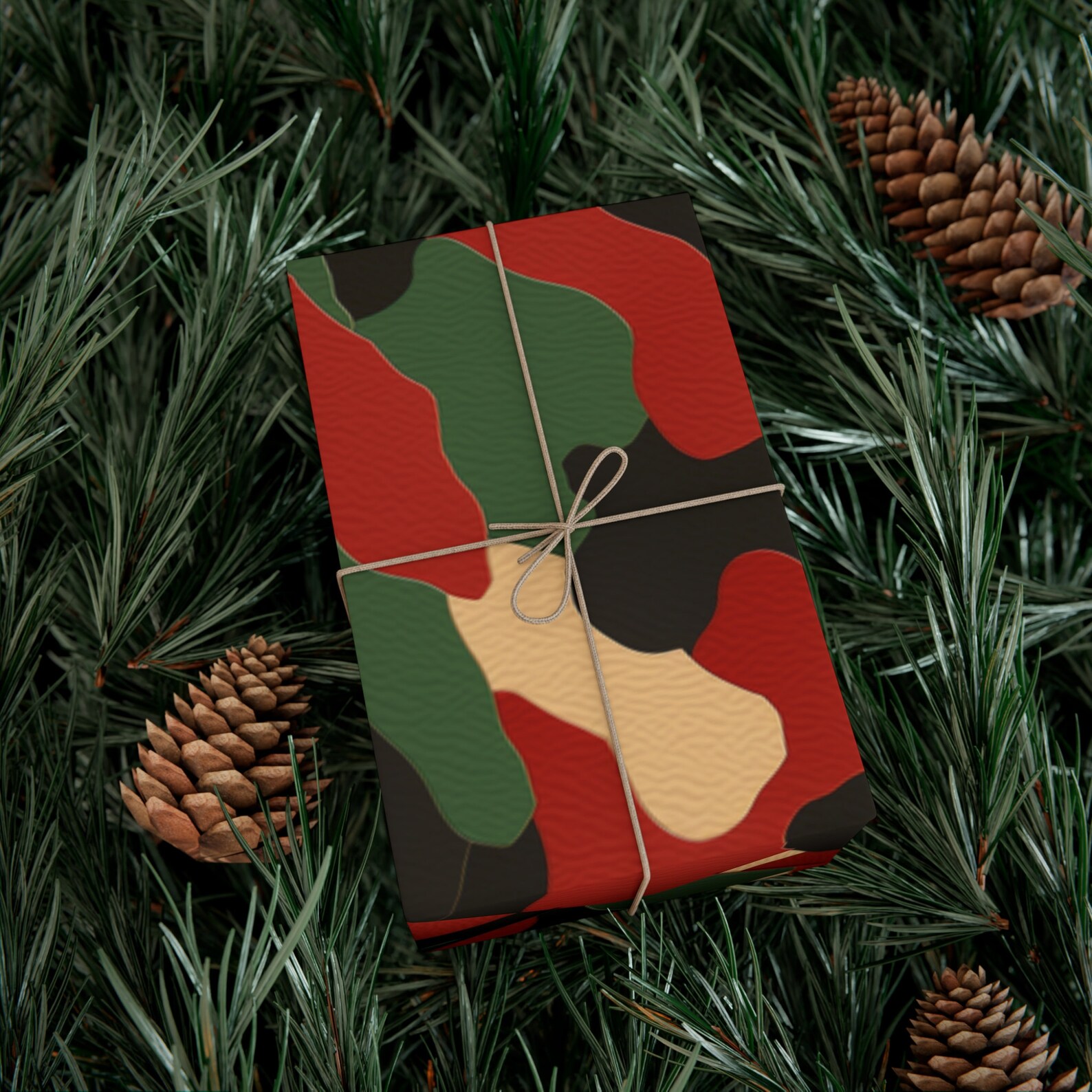 Red & Green Camo Gift Wrapping Paper, Christmas Present Wrap, Unique ...