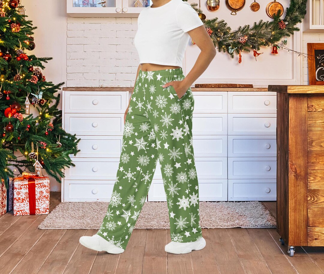 Green Christmas Snowflakes Wide-leg Pajama Pants, Loungewear, Holiday ...
