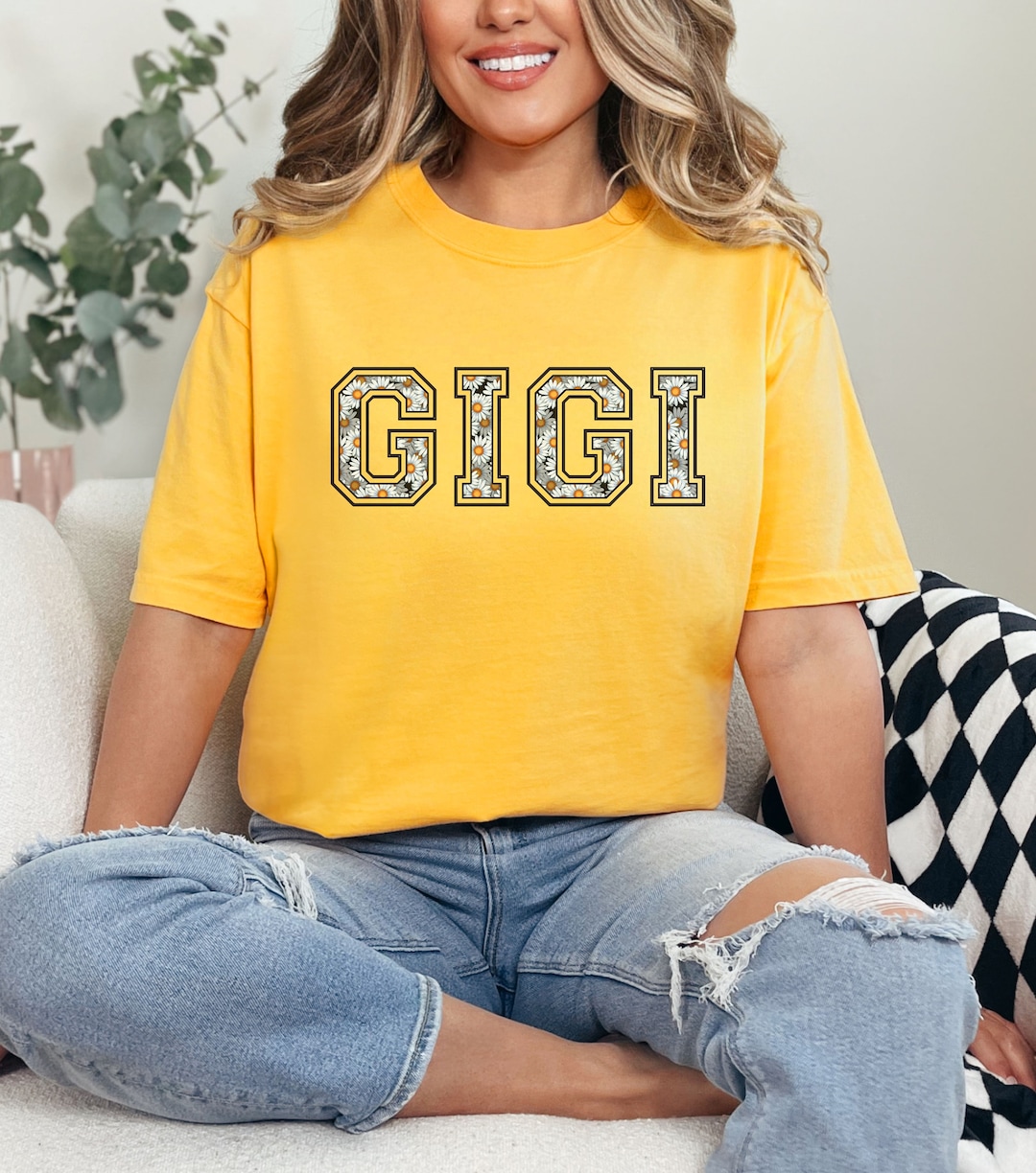 Floral Gigi T-shirt: Comfort Colors Grandma Tee - Etsy