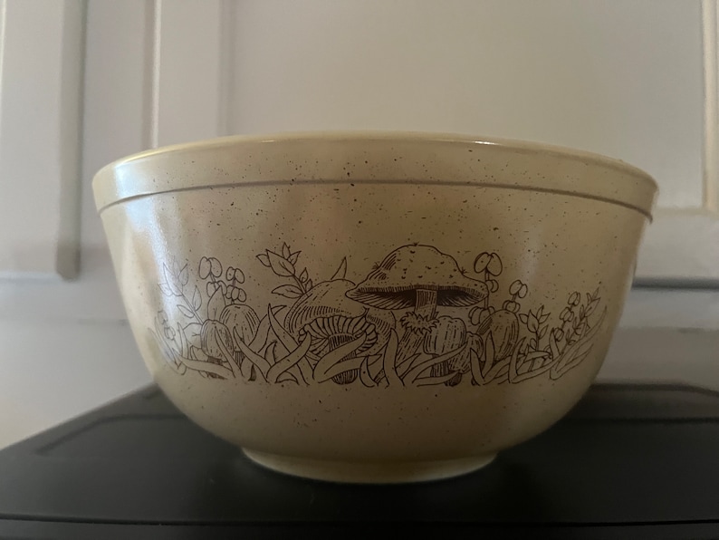 Vintage Pyrex Forest Fancies 403 Mixing Bowl - Etsy