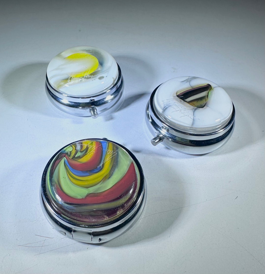 James Hayes, Arkansas Local Art Glass, Handcrafted, Pill Box - Etsy