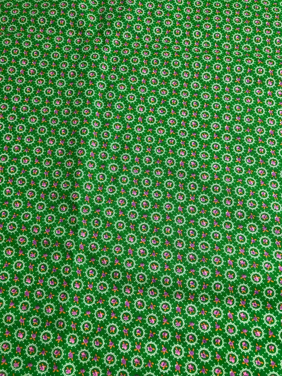Kelly Green Fabric, Sewing Fabric, Quilting, Fabric by the Yard, 100% Cotton, Tiny Rose Floral ...