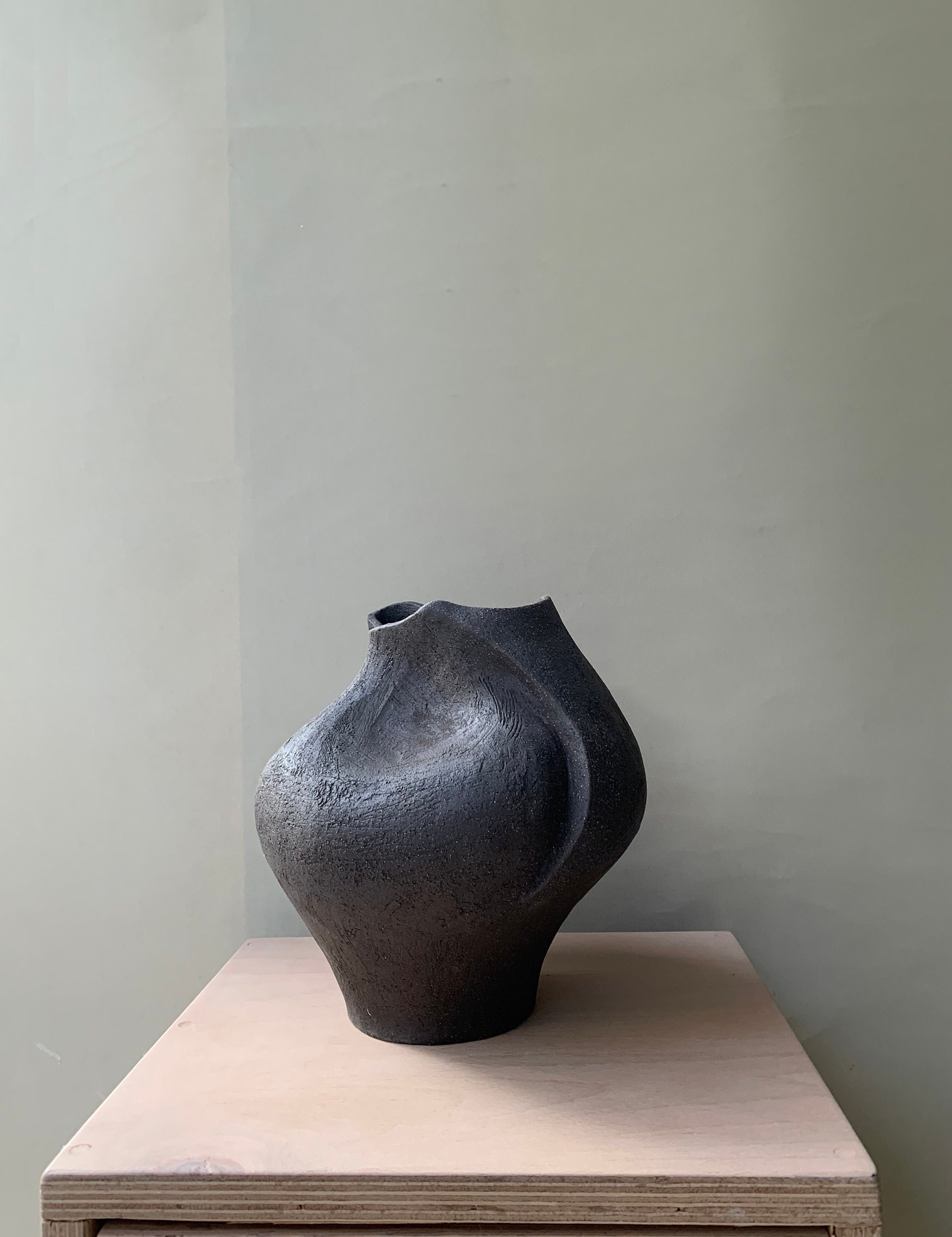 Handmade Black Ceramic Vase, Unique Ceramic Vase, Abstract Ceramic ...