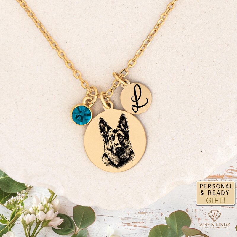 German Shepherd Gift - 60+ Gift Ideas for 2025