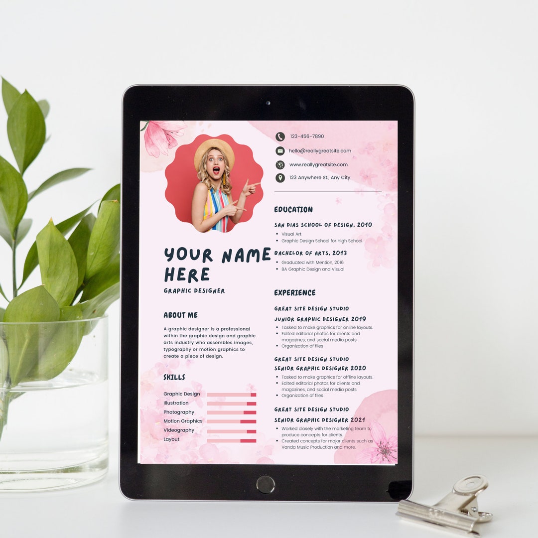 Minimalist Watercolour CV Resume Model Resume Professional Resume ...