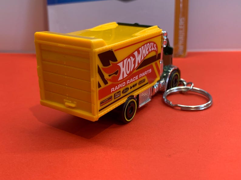 Hot Wheels 19 Kenworth Hway Highway Hauler Truck Pantech Isuzu Hino ...