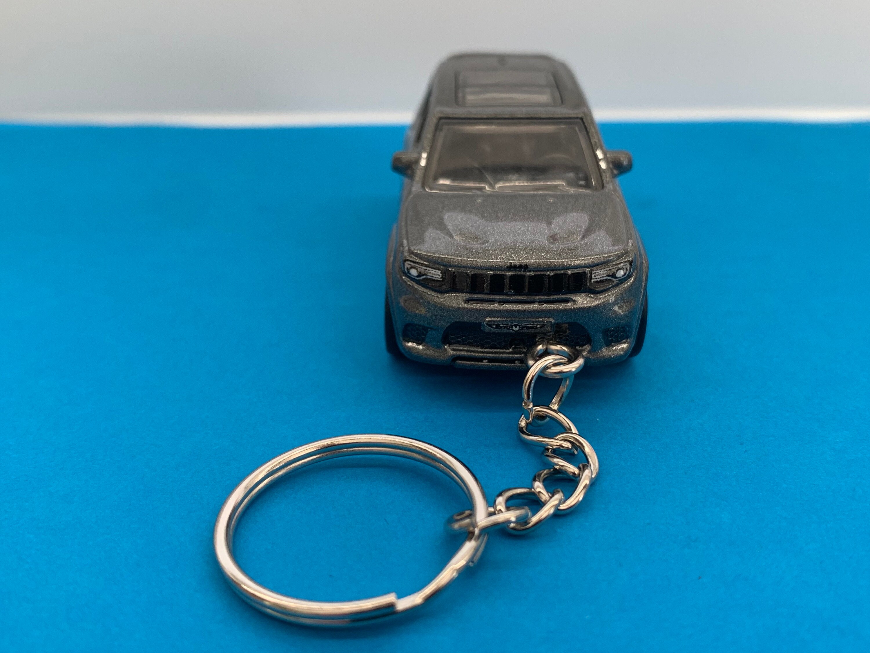 Hot Wheels 19 Jeep Grand Cherokee Trackhawk Keychain - Etsy
