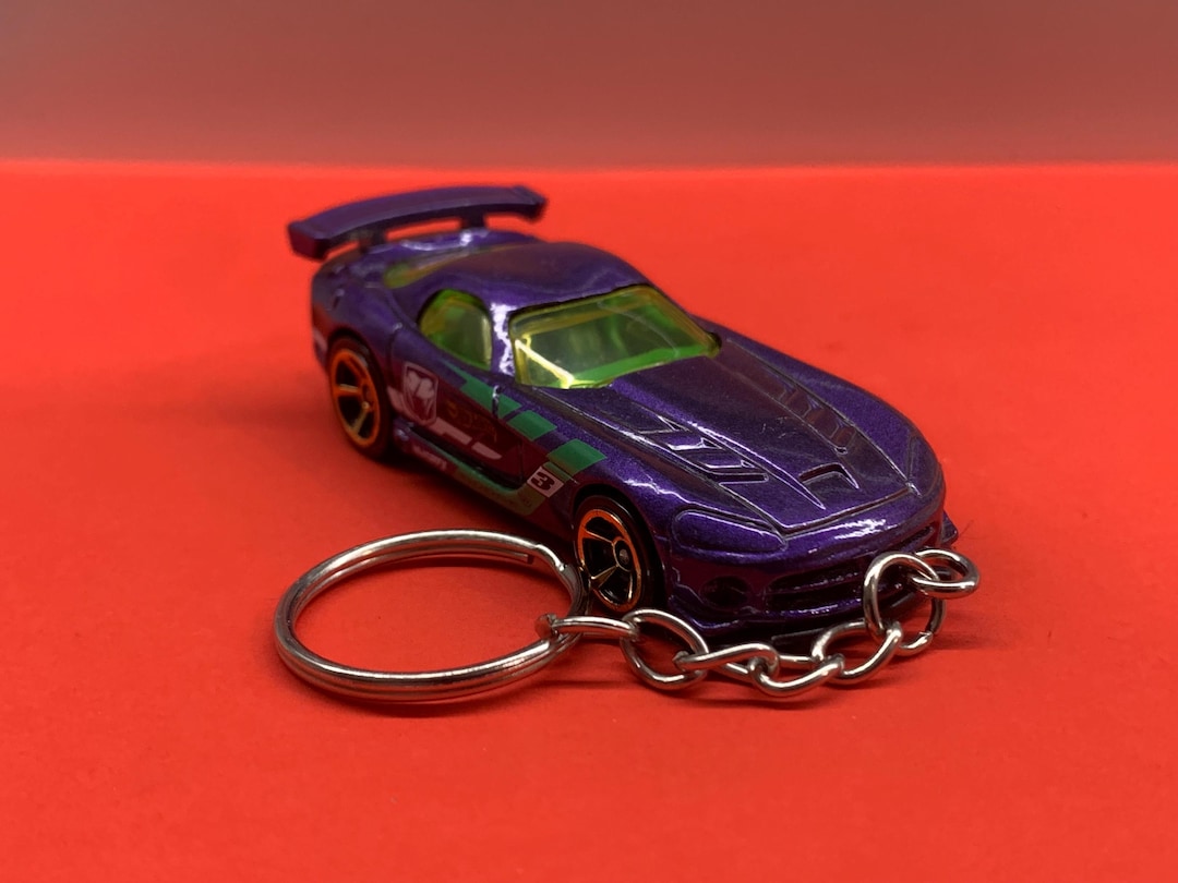 Hot Wheels 10 Dodge Viper SRT-10 8 ACR Gts-r Keychain - Etsy
