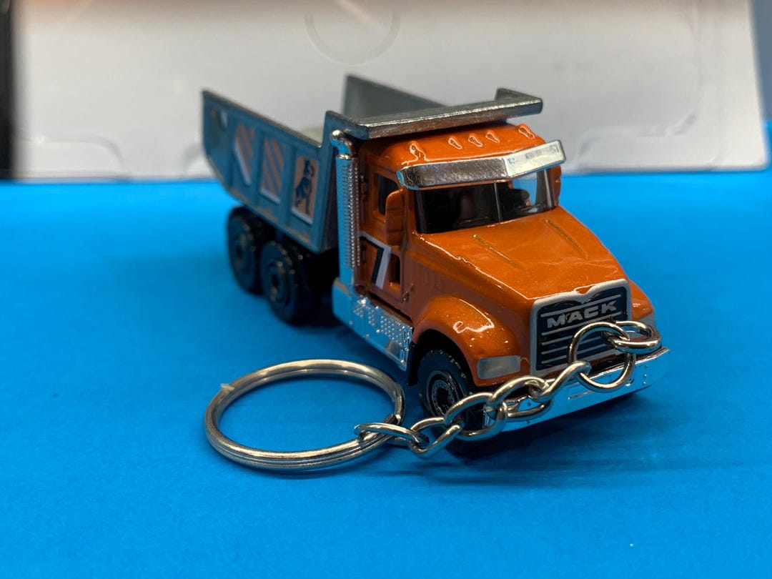 Majorette 10 Mack Trident Tipper Truck Demo Demolition Keychain - Etsy