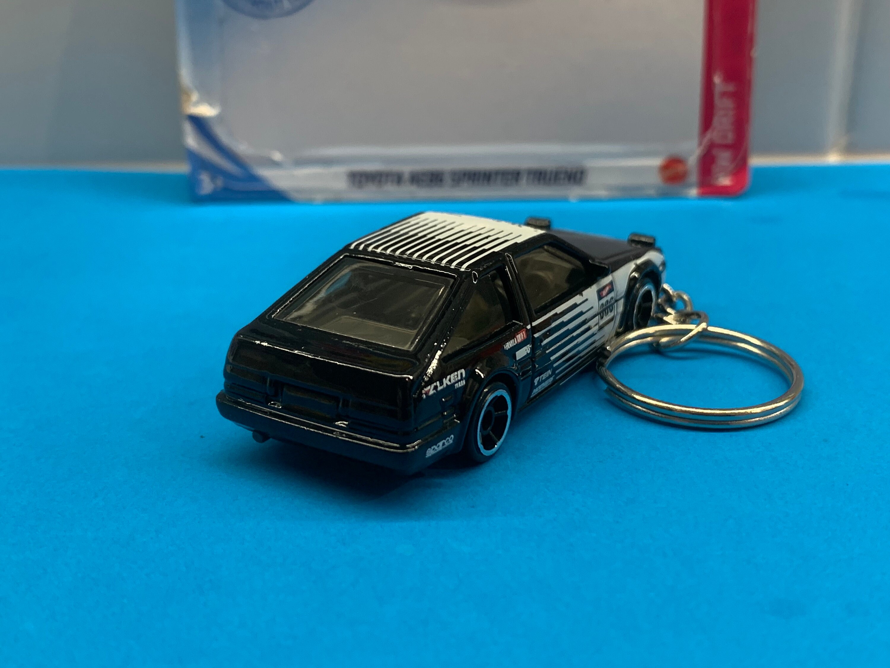 Hot Wheels 84 Toyota AE86 Trueno Sprinter Corolla Keychain - Etsy