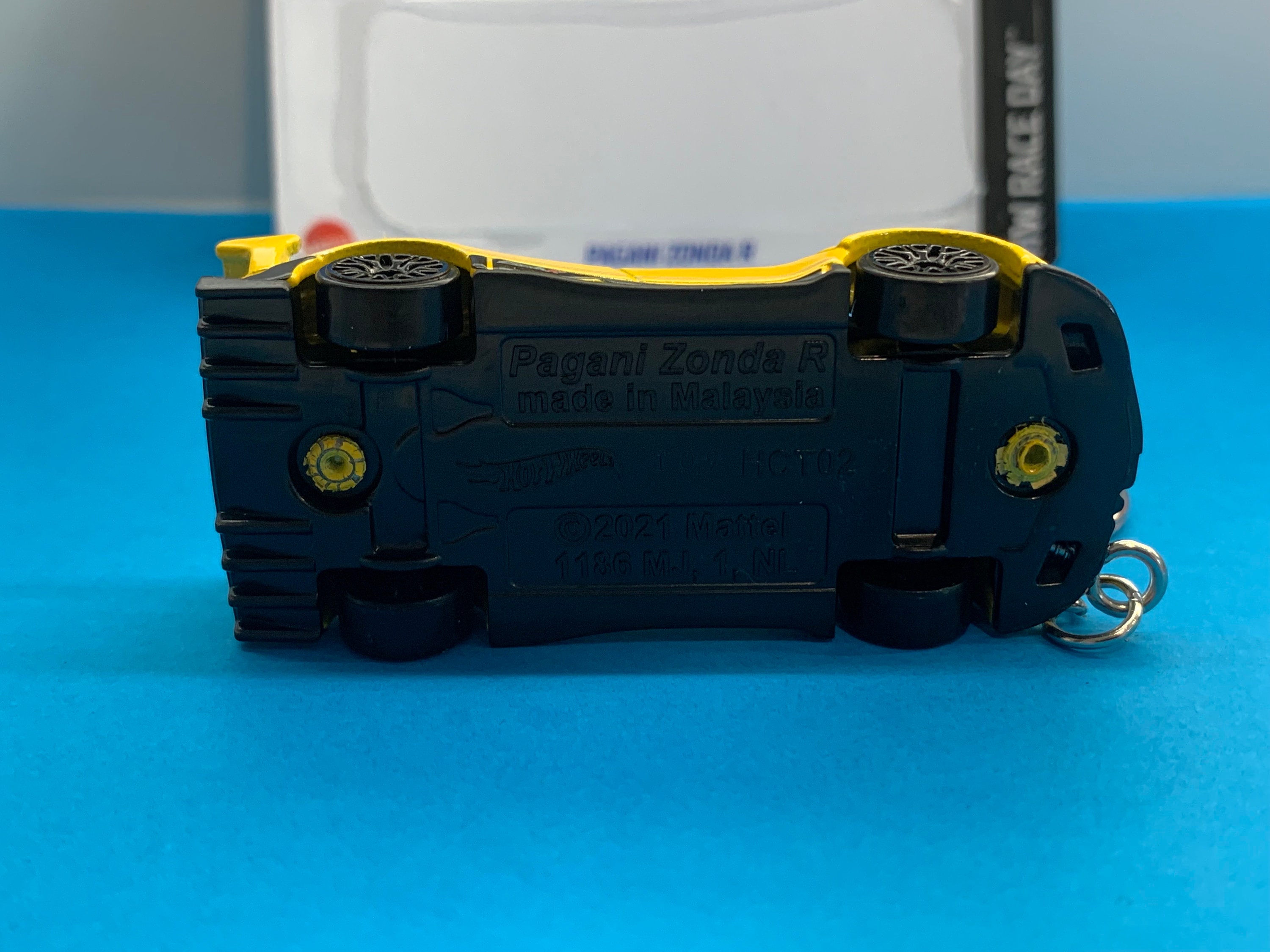 Hot Wheels 12 Pagani Zonda R Race Car Keychain - Etsy