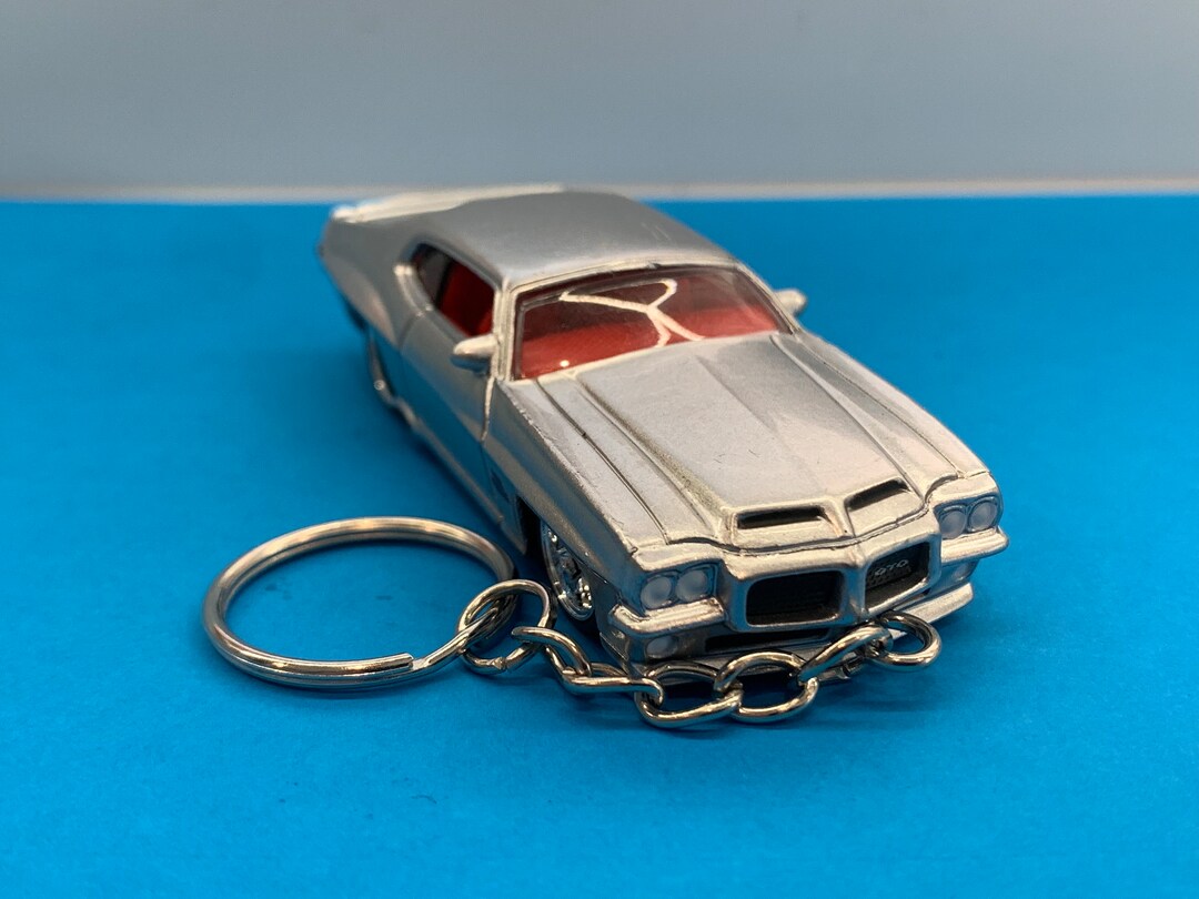 Jada Bigtime Muscle 71 Pontiac GTO the Judge Keychain - Etsy