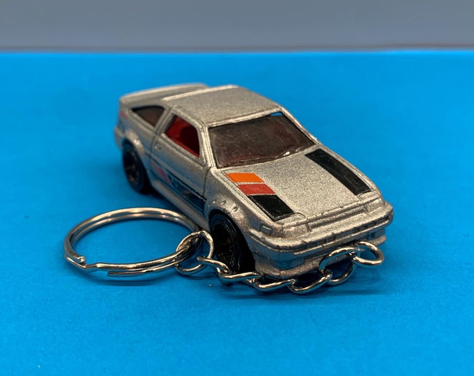 Hot Wheels 84 Toyota AE86 Trueno Sprinter Corolla Keychain - Etsy