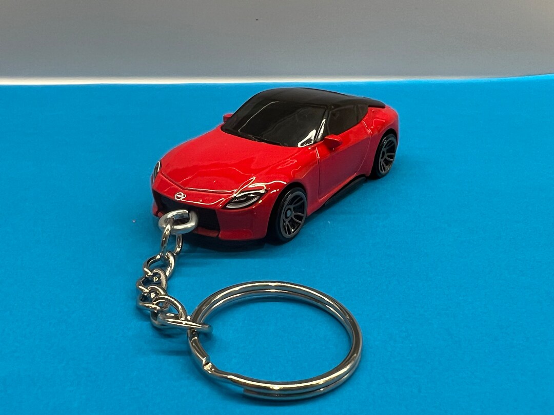BUY 2 GET 1 Free Hot Wheels 23 Nissan Z Keychain - Etsy