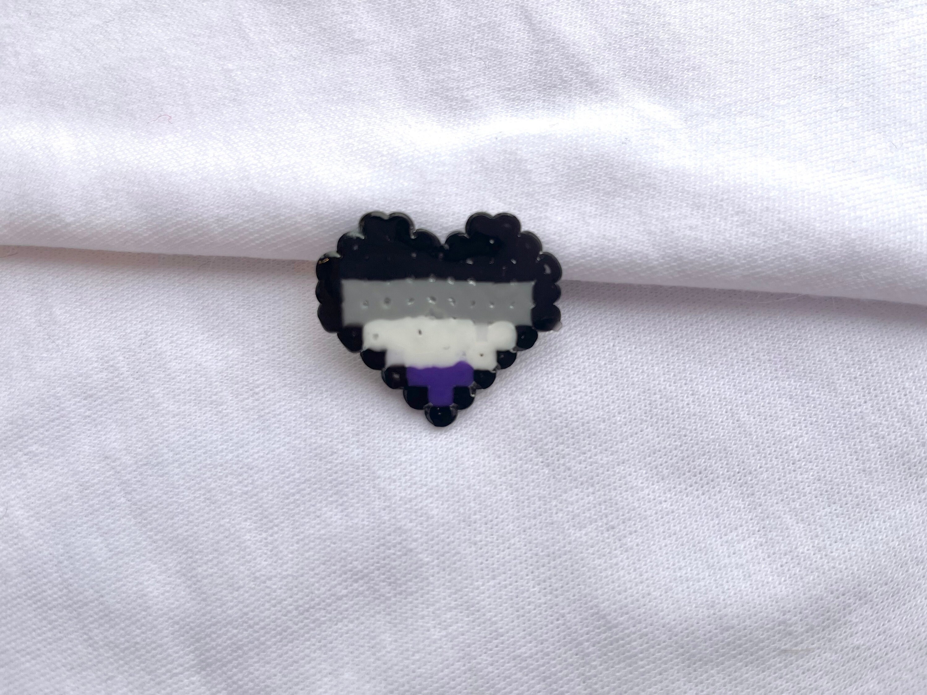 Pride Heart Pins ace, Bi, Pan, Rainbow - Etsy