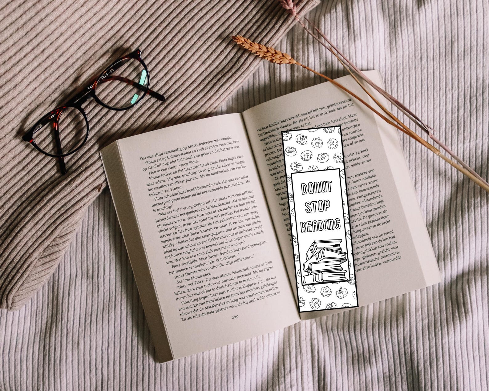 Donut Stop Reading Coloring Bookmarks Printable | Fun Donut-themed ...