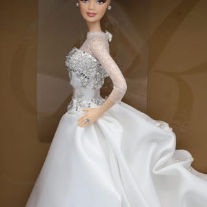 REEM ACRA BRIDE Barbie Gold Label 2007 #K7968 Limited Edition - Etsy