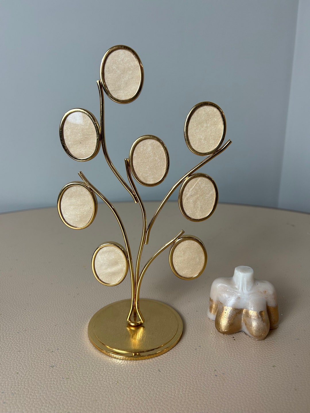 Vintage Brass Mini Oval Photo Tree Stand Minor Scratches 8.5 TALL ...