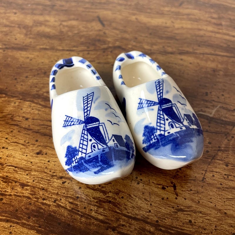 Delft Shoe - Etsy