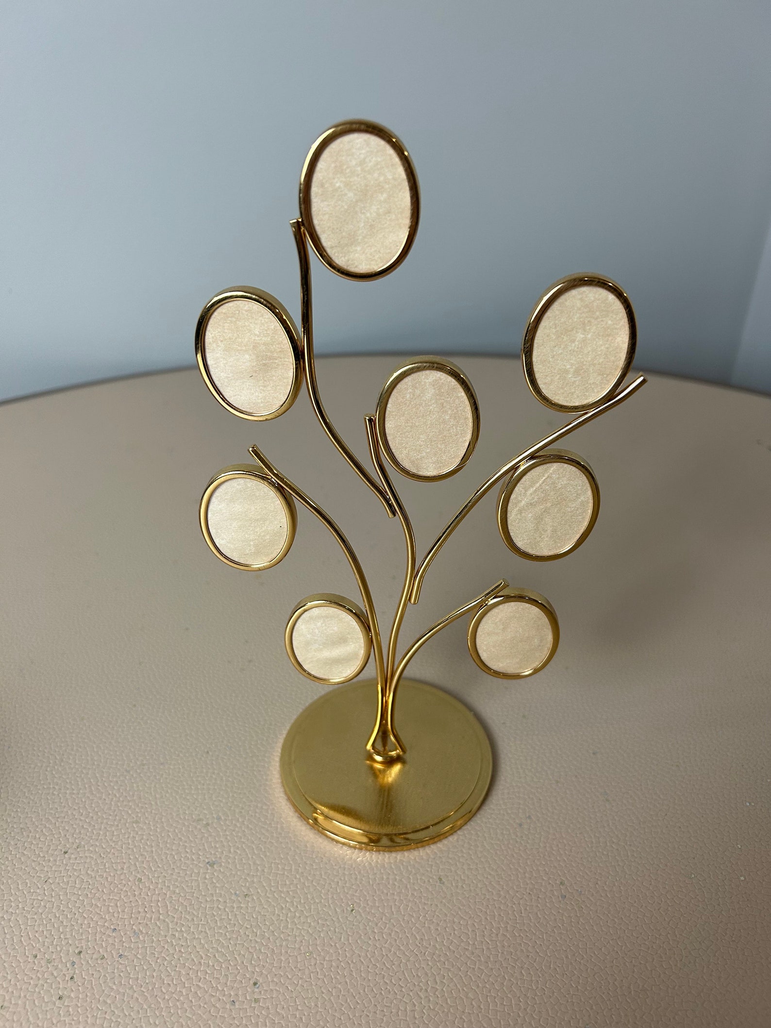 Vintage Brass Mini Oval Photo Tree Stand Minor Scratches 8.5 TALL ...