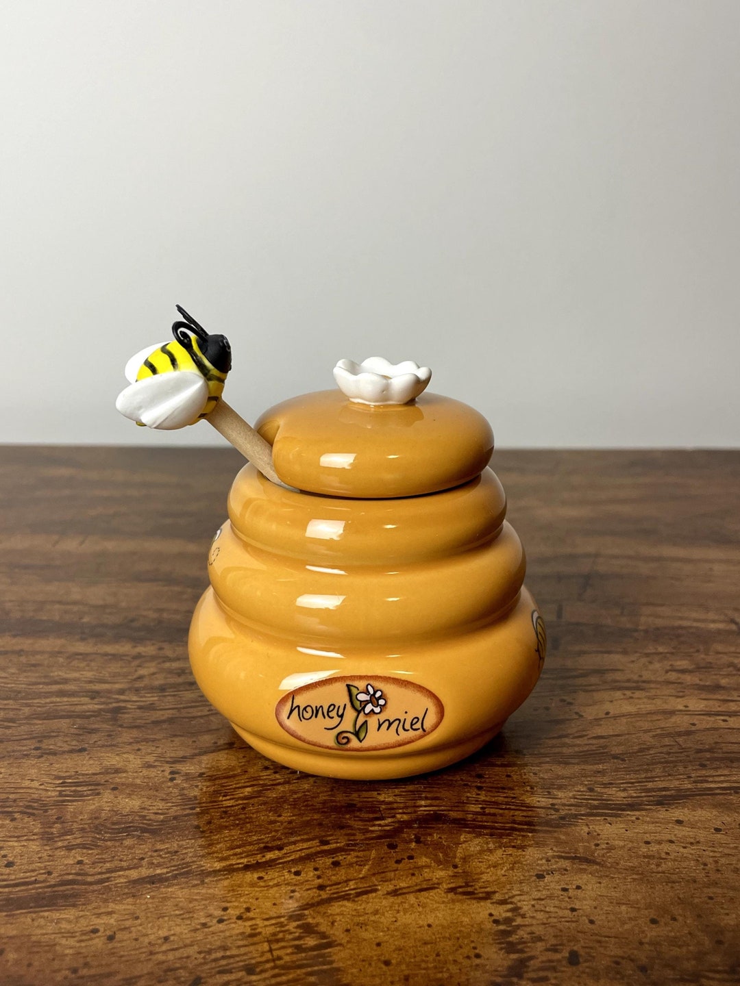 Vintage Beehive Honey Pot Ceramic Honey Miel With Wooden Dipper ...