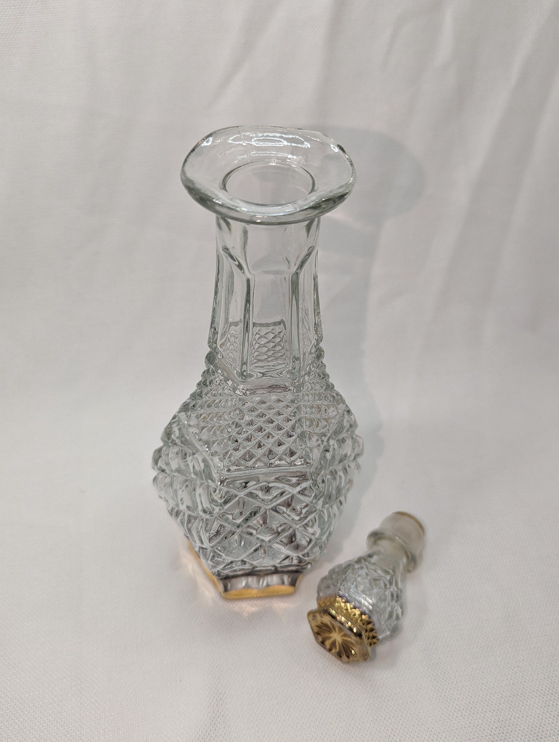 Vintage Anchor Hocking Wexford Pattern Glass Decanter Bottle and ...