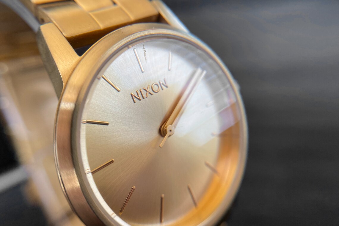 NIXON Watch, Quartz Watches, Vintage Style Watches, Golden Watch Nixon ...