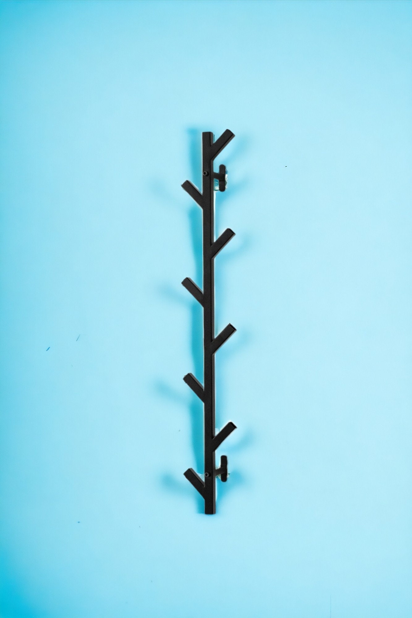 Minimalist Wall Mounted Metal Hanger, Metal Wall Mounted Coat Rack ...