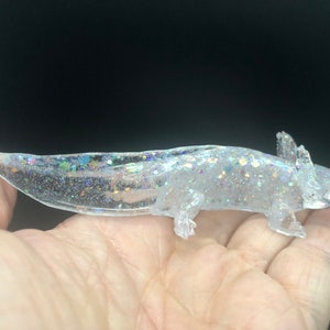 Handmade Resin Holographic Clear Axolotl Keychain, Pink/purple Petri ...