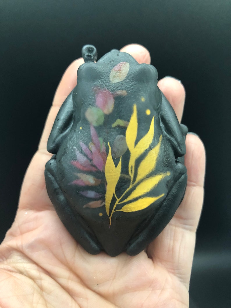 Resin Black Flower Rainforest Tree Frog, Resin Teal Rainforest Tree ...