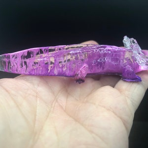 Handmade Resin Holographic Clear Axolotl Keychain, Pink/purple Petri ...