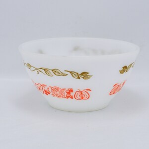 Vintage Pyrex Fruit Salad Bowl 150mm Diameter 1970's Vintage Pyrex Milk ...