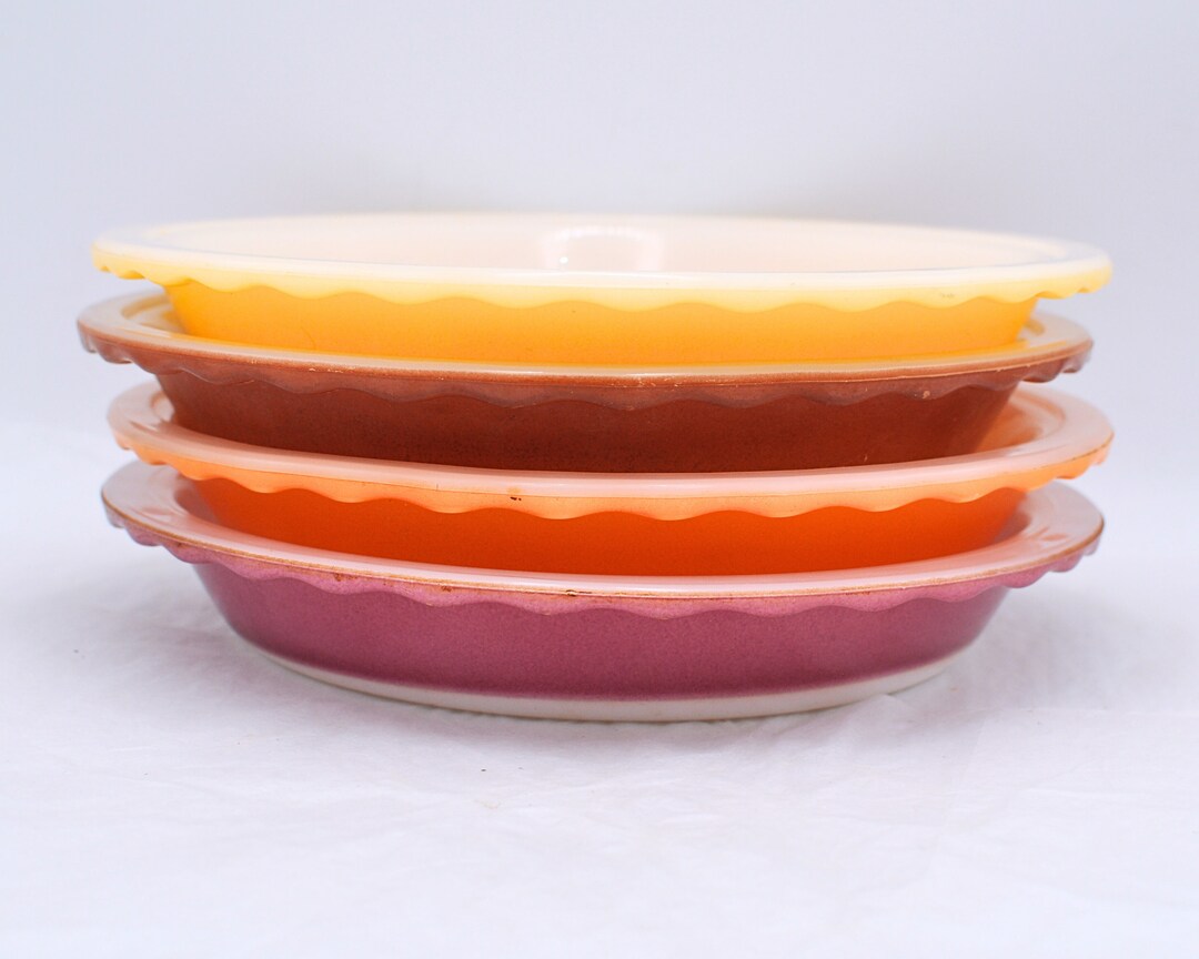 Vintage Crown Ovenware Agee Pyrex Pie Dishes Scalloped Edge - Pie Plate ...