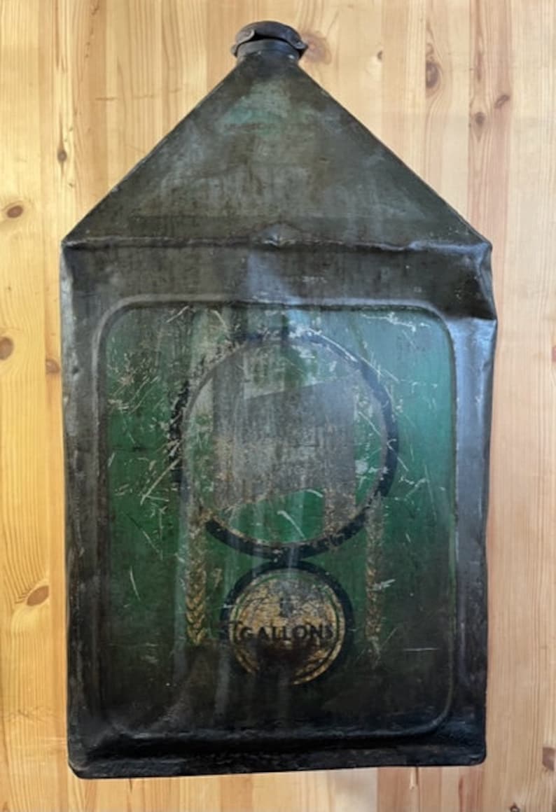 Vintage Wakefield Agricastrol 5 Gallon Pyramid Oil Can - Etsy