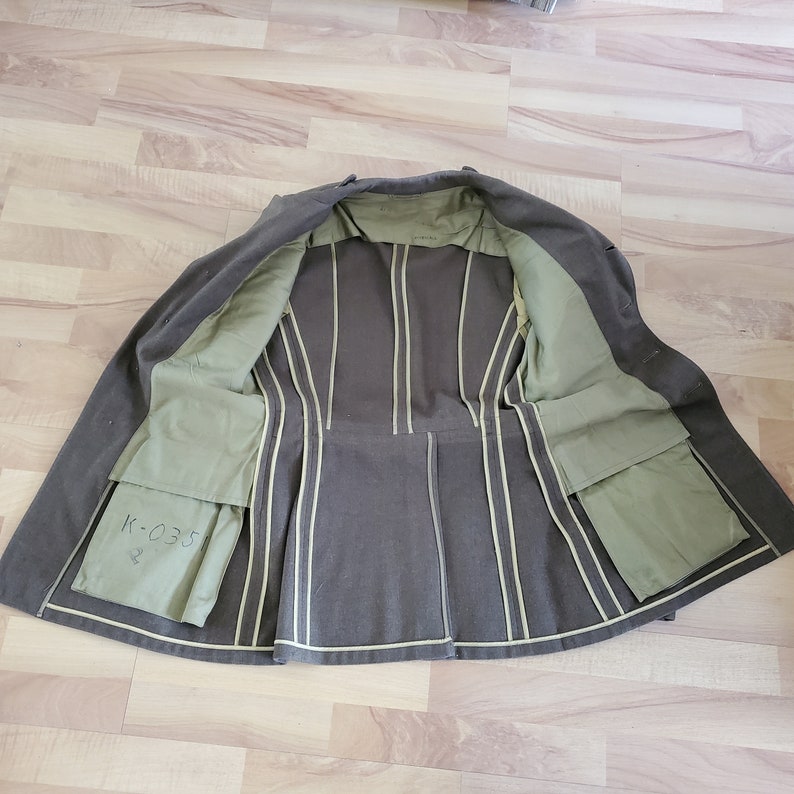 Vintage US Army WW2 Wool Jacket Belonging to Private W-kendall 37R - Etsy