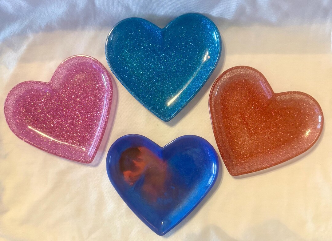 Resin Heart Plates Set of 4 - Etsy