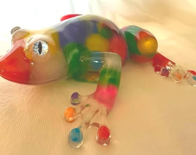 Handcrafted Resin Frogs - Etsy