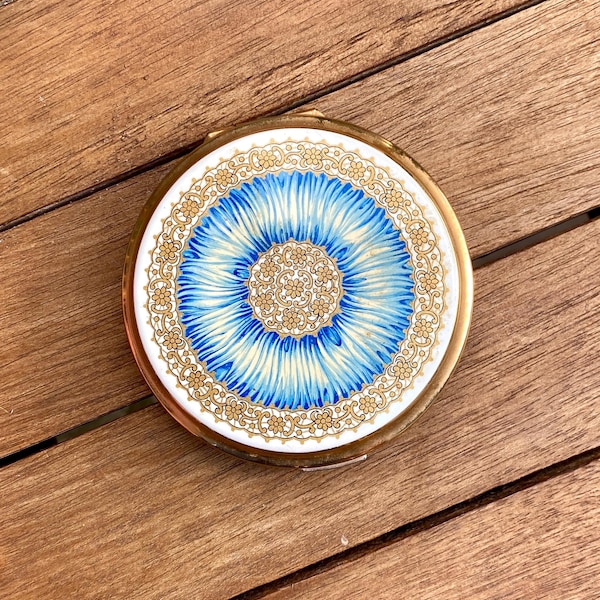 Stratton Compact - Etsy UK