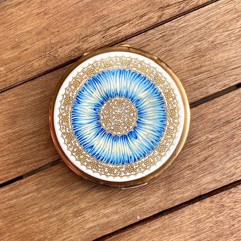 Stratton Compact - Etsy UK