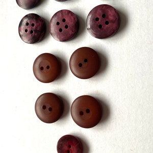 20th Century Buttons - Selection of 12 Vintage Brown and Dark Plum ...