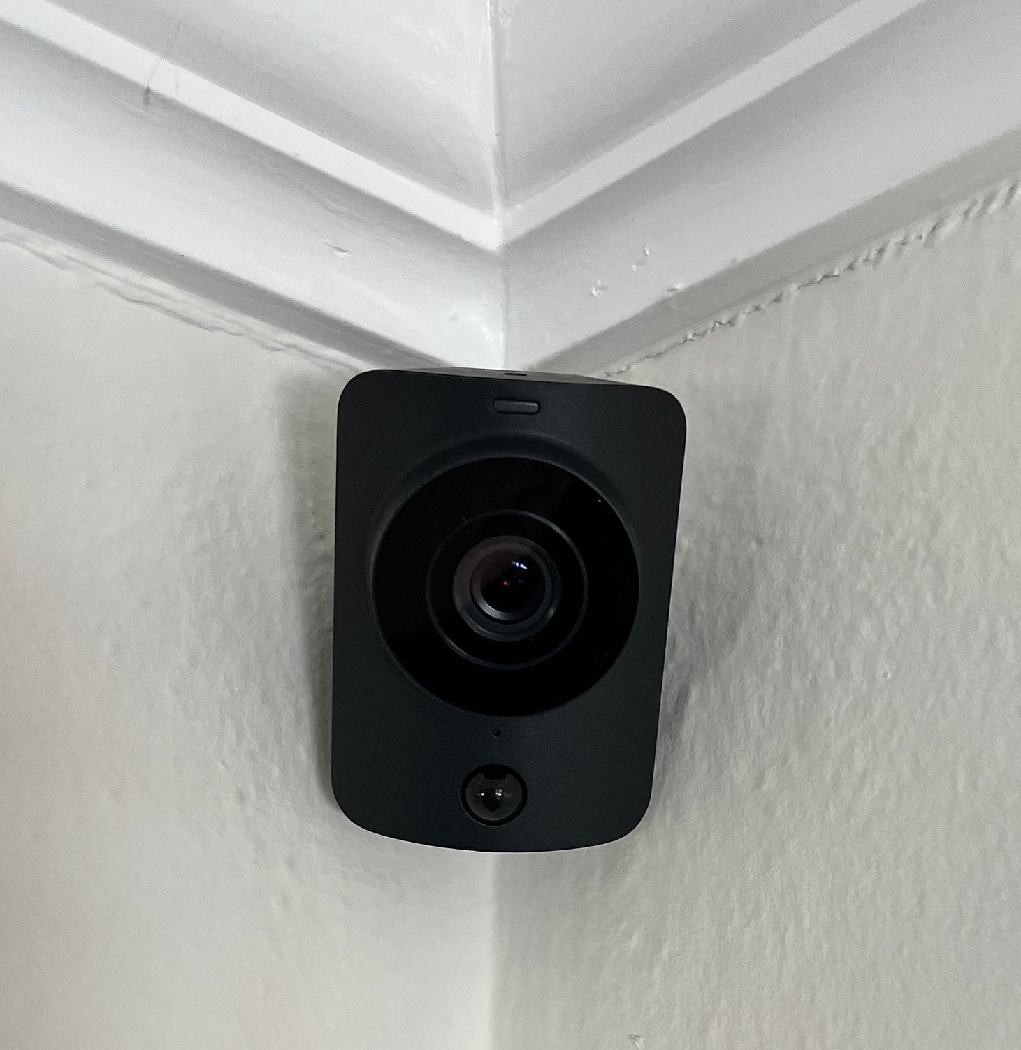 Simplisafe Indoor Camera Corner Mount: Adaptable Angle, Low Profile - Etsy