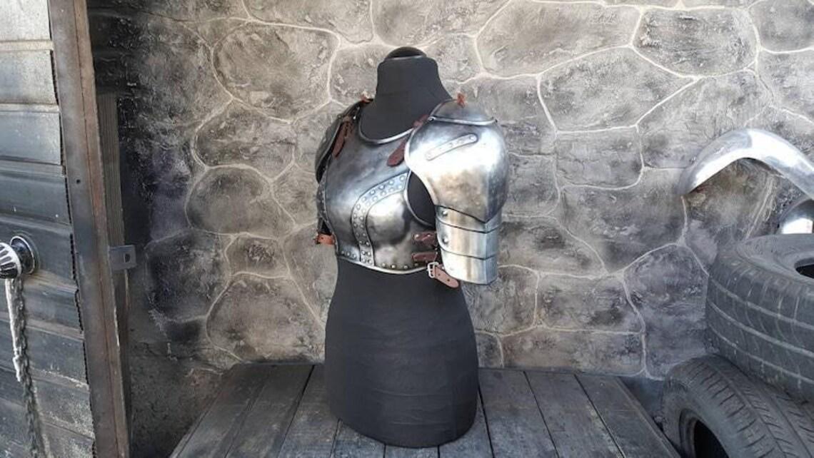 Ciri Witcher Armor Set | Zireael Cuirass, Pauldrons & Shoulder Armor ...